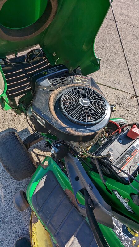 John Deere LTR166 Collector Mower(AS TRADED) | Mowers Galore